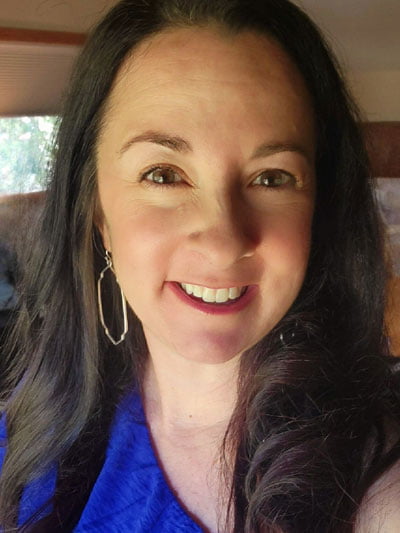 April Anderson Pettitt ('00 BA, Journalism) - Alumni Relations - The ...