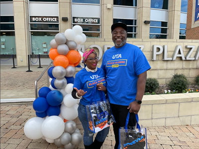 Xavier and Tiffany Egan - Alumni Relations - The University of Texas at ...