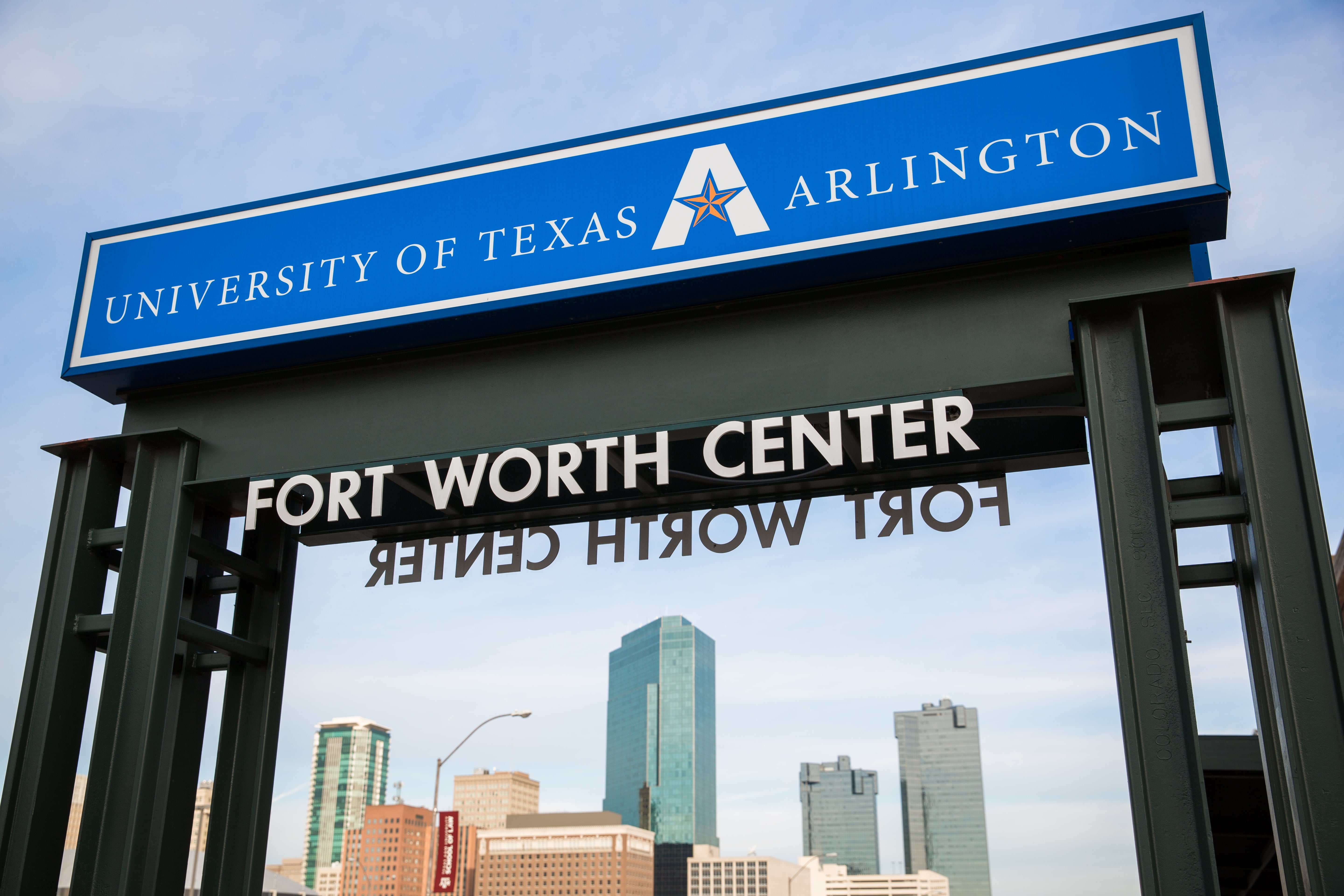 UTA College of Business Executive MBA program empowers leaders ...