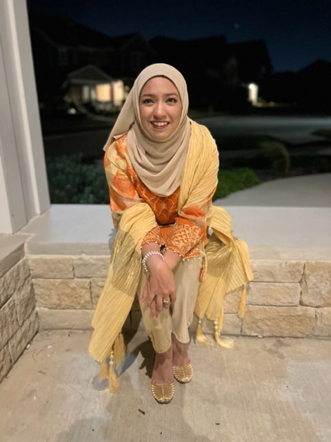 Student Stories: Isra Qureshi - Honors College - The University of Texas at Arlington