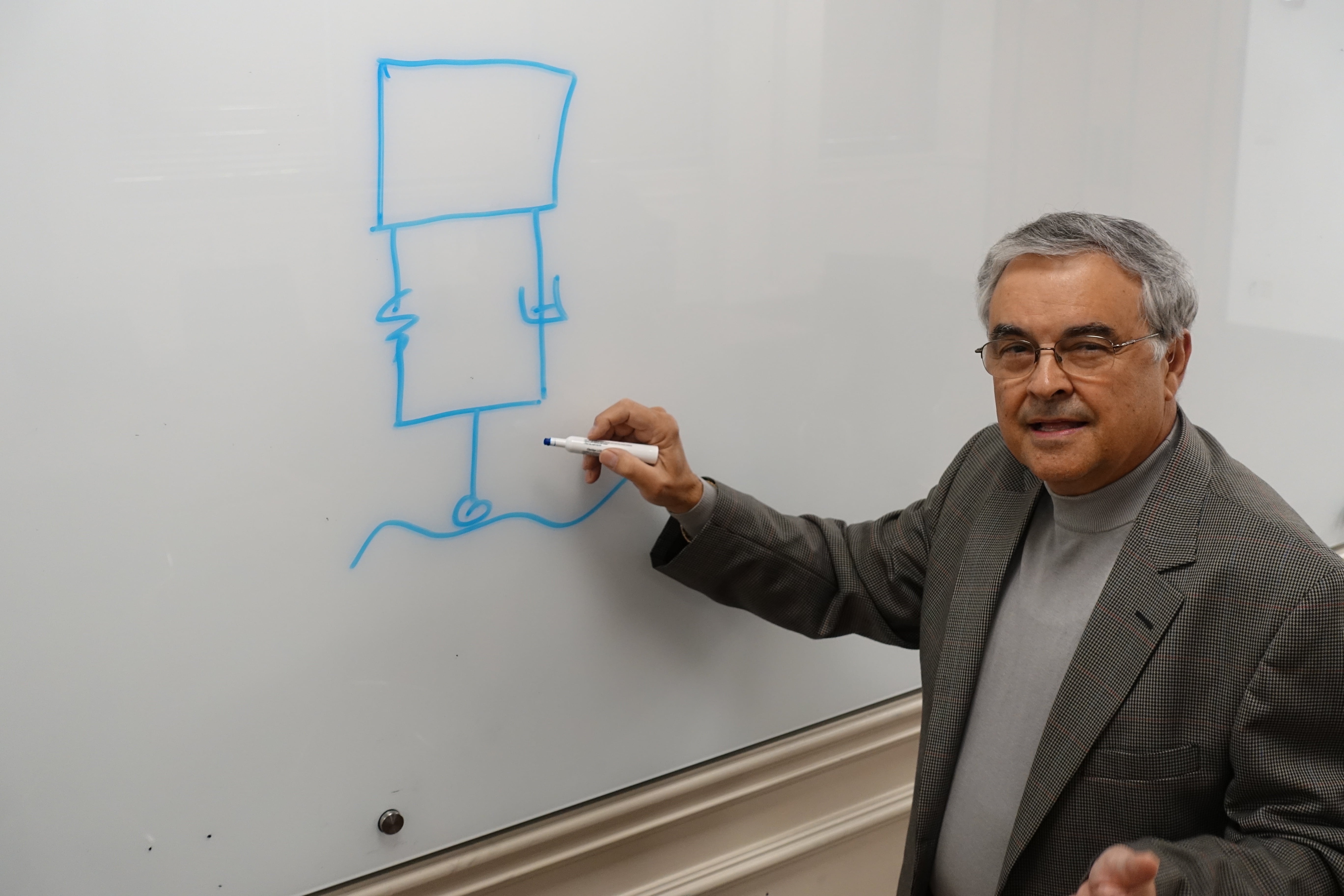 Hullender named 2018 Minnie Stevens Piper professor - News Center - The ...