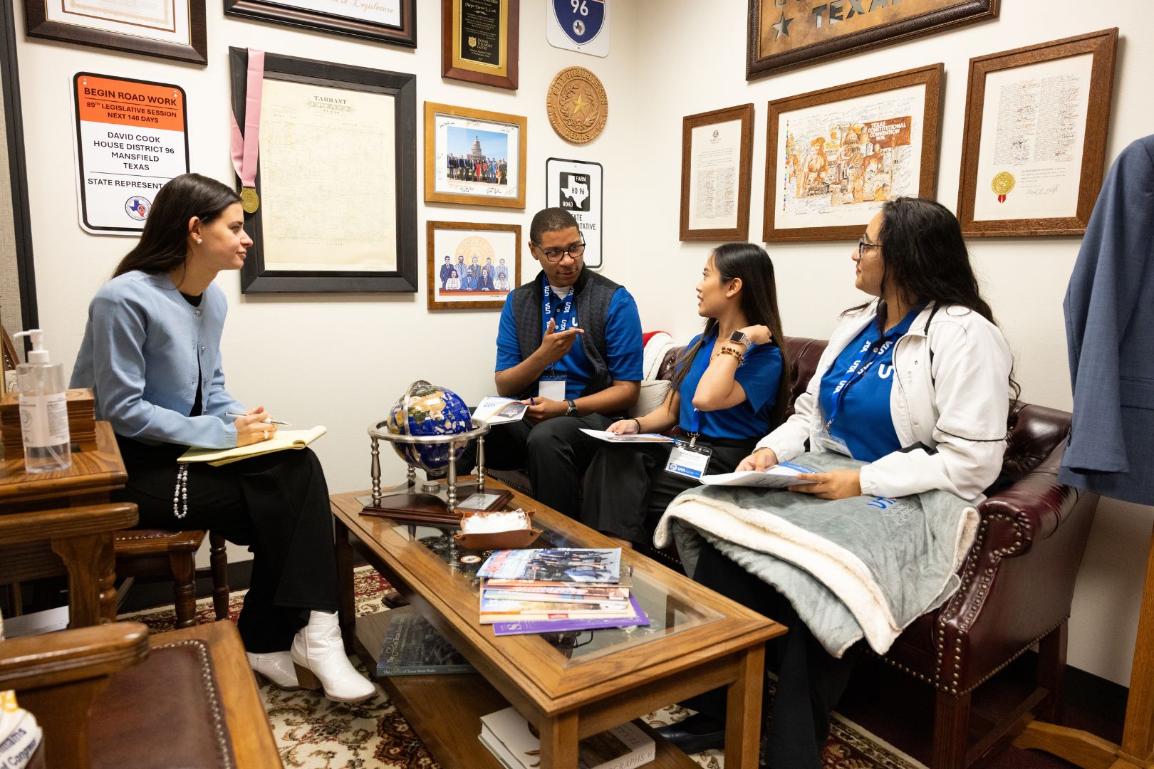 UTA students connect with lawmakers in Austin - News Center - The ...