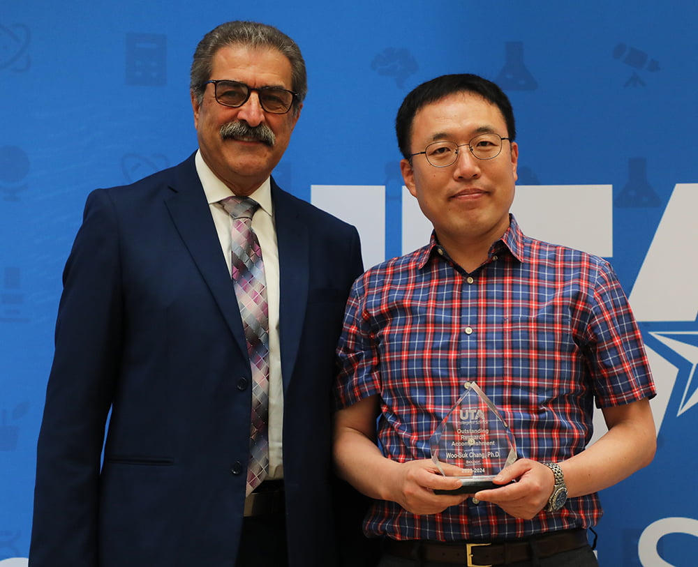 College honors excellence of faculty, staff with awards at spring meeting - College of Science ...