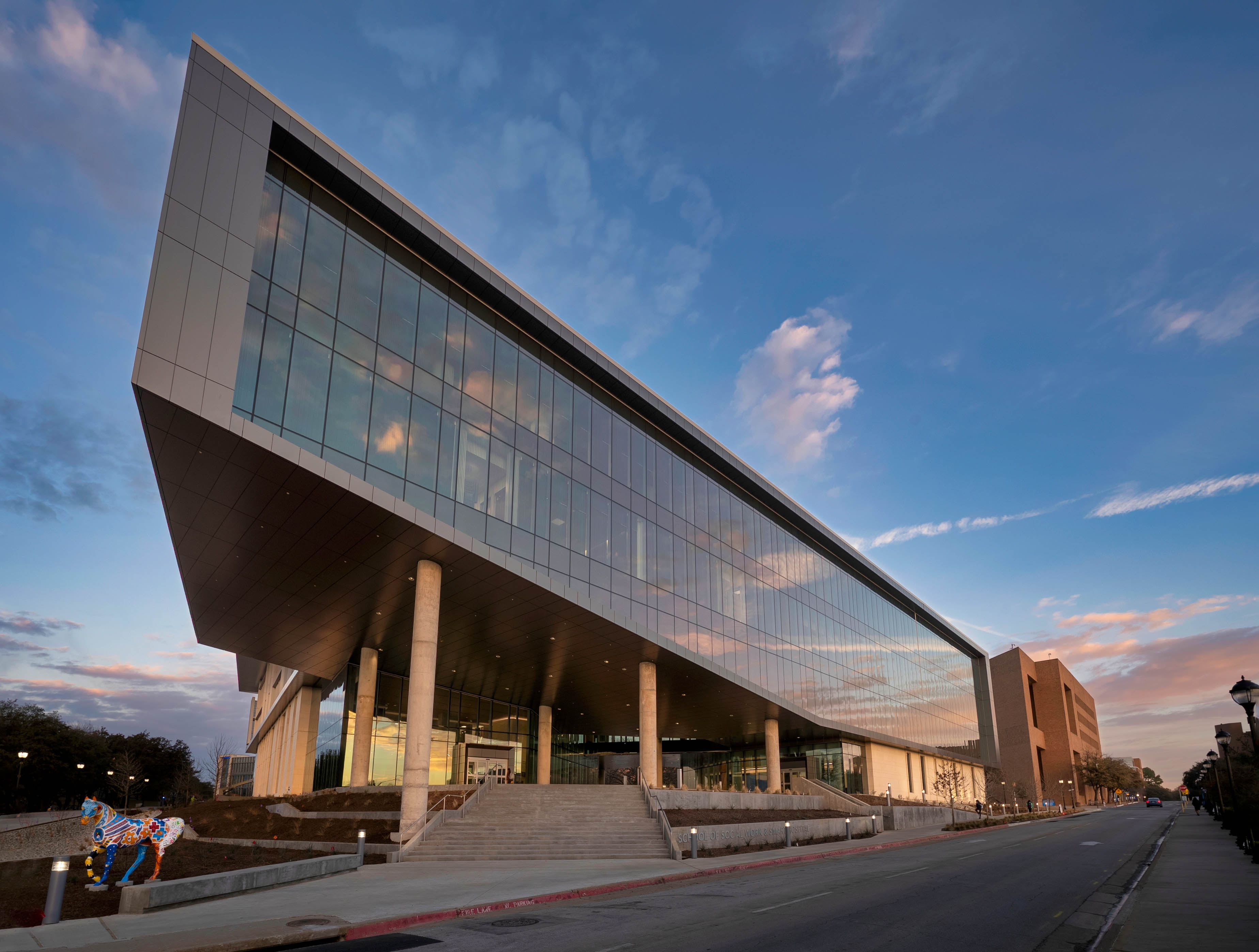 Office of Research - School of Social Work - The University of Texas at ...