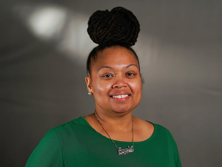 Angela Hall - School of Social Work - The University of Texas at Arlington